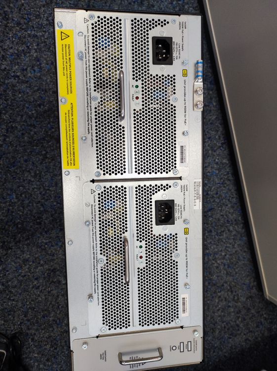 HP Core Switch J9850A mit Linecards | Kaufen auf Ricardo