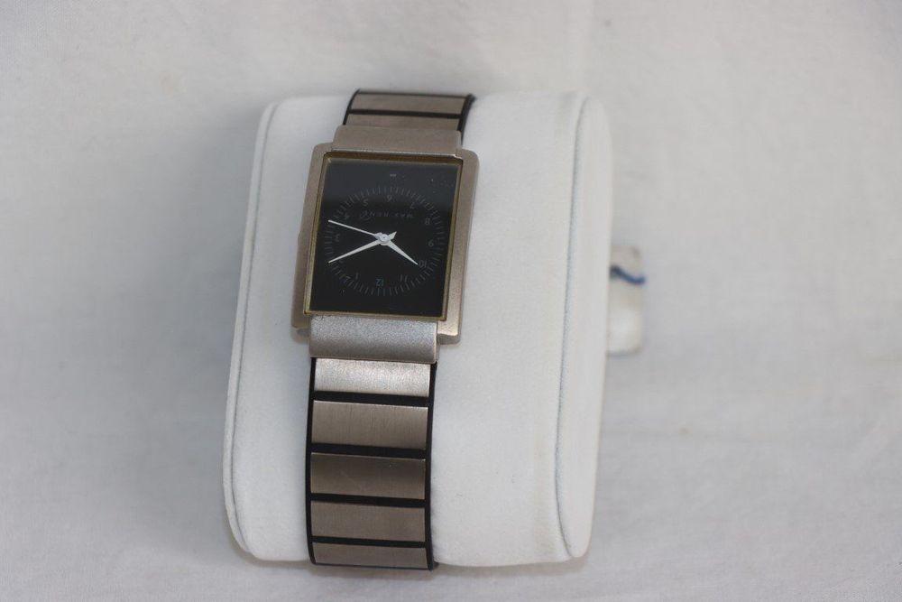 Max Rene (743) | Kaufen auf Ricardo