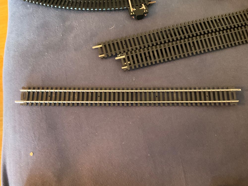 Lima Art. 3027 gerader Gleis L=333 mm (Neu (gemäss Beschreibung)) in ...