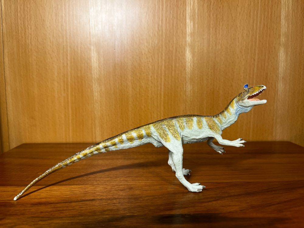 Safari Ltd. Carnegie Cryolophosaurus Dinosaurierfigur Selten | Kaufen ...