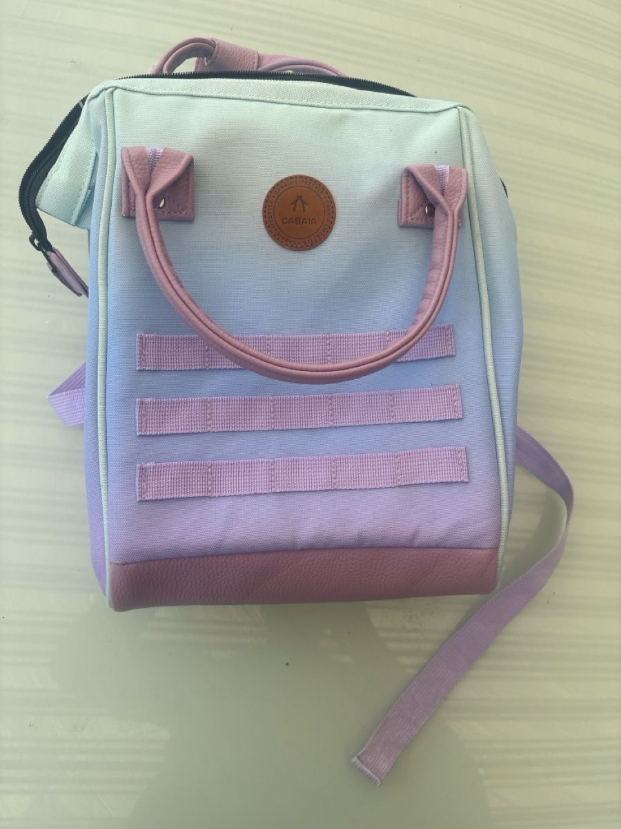 Sac à dos Cabaia violet/bleu utilisé (Gebraucht) in La Roche FR für CHF ...