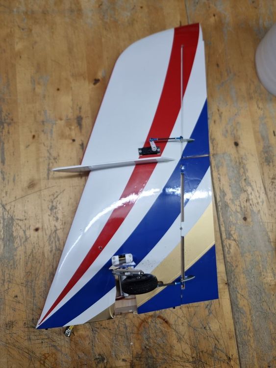 Sebart Mini Avanti mit Allen Servos, Anlenkungen, Schubrohr (Gebraucht ...