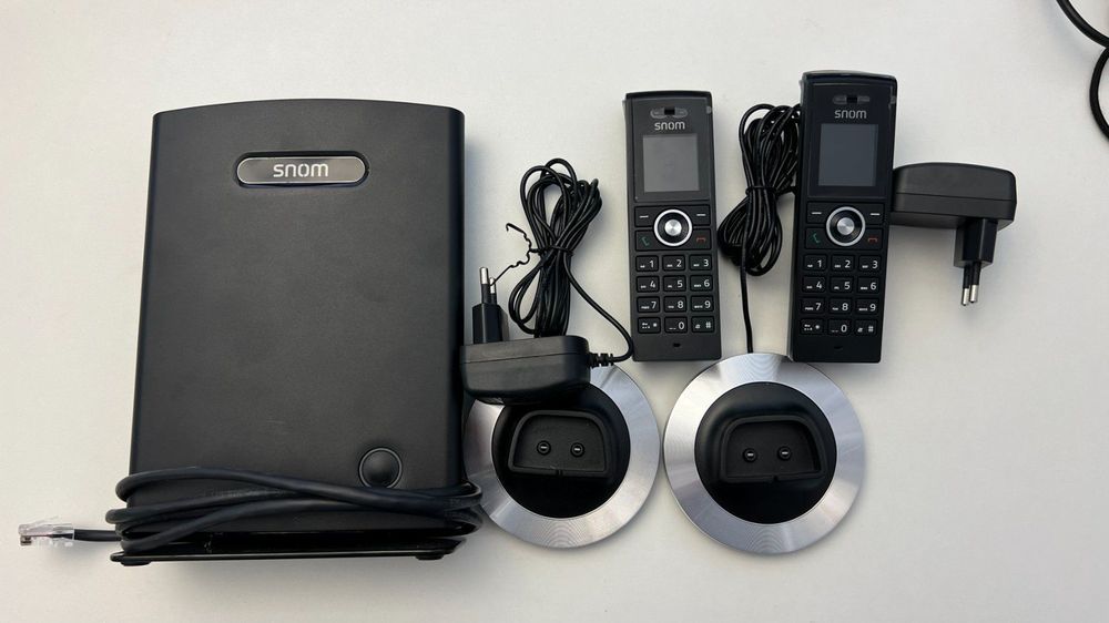 Snom M700 IP-DECT-Mehrzellen-Basisstation mit 2 Handgeräten (Gebraucht ...