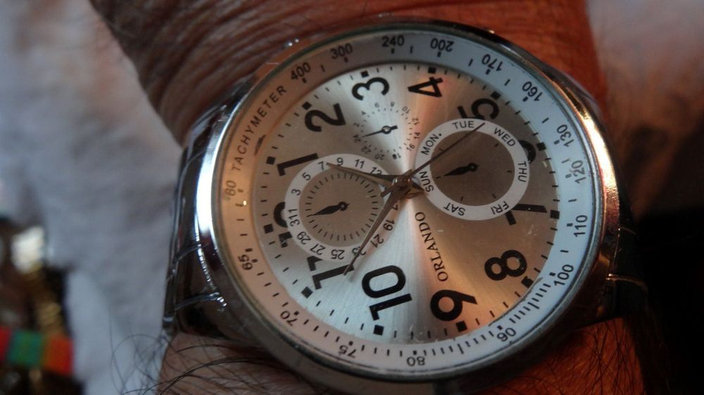 ORLANDO GRÖSSE HEREN UHR,QUARTZ,LÄÜFT (Gebraucht) in zürich für CHF 11 ...