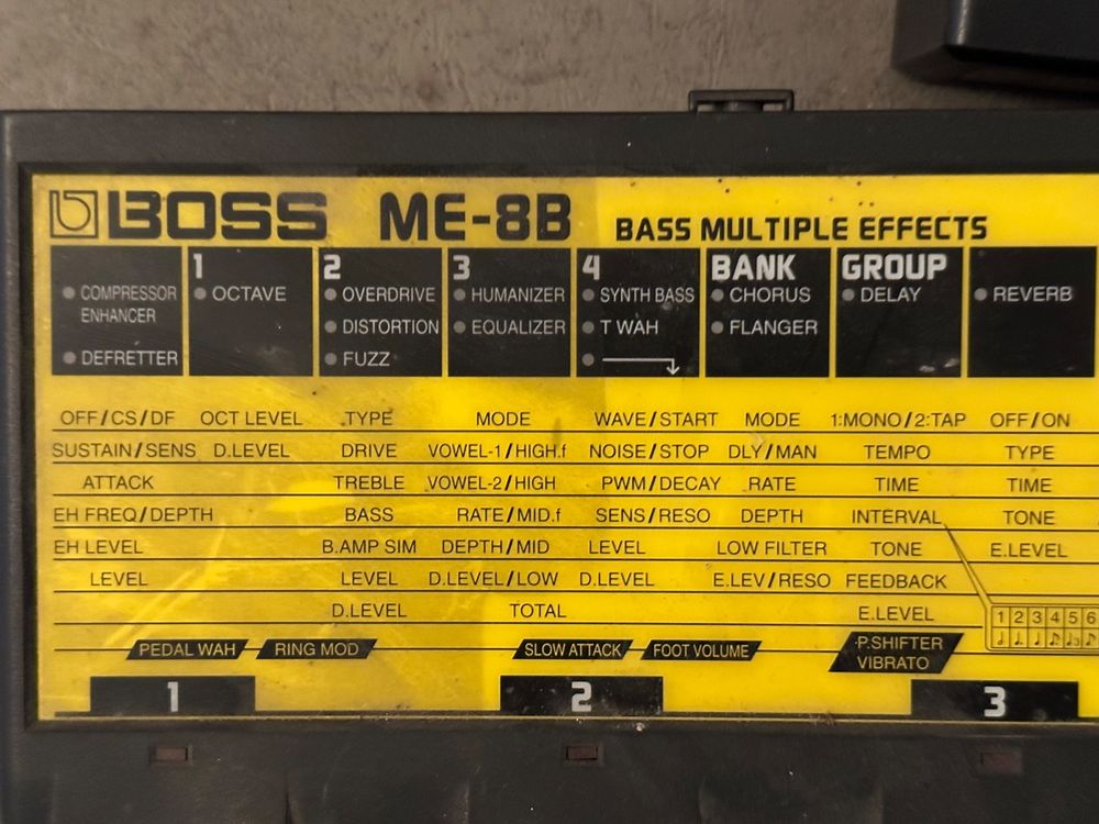 Effekt Gerät Boss ME 8B Bass Multible Effects (Gebraucht) in zuchwil ...