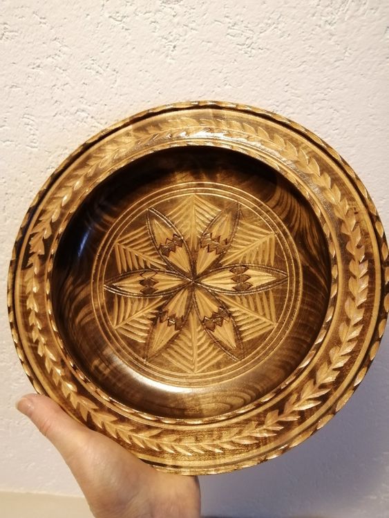 Wandteller, vintage, Holz (Neu und originalverpackt) in Ostermundigen für CHF 25 – mit Lieferung ...