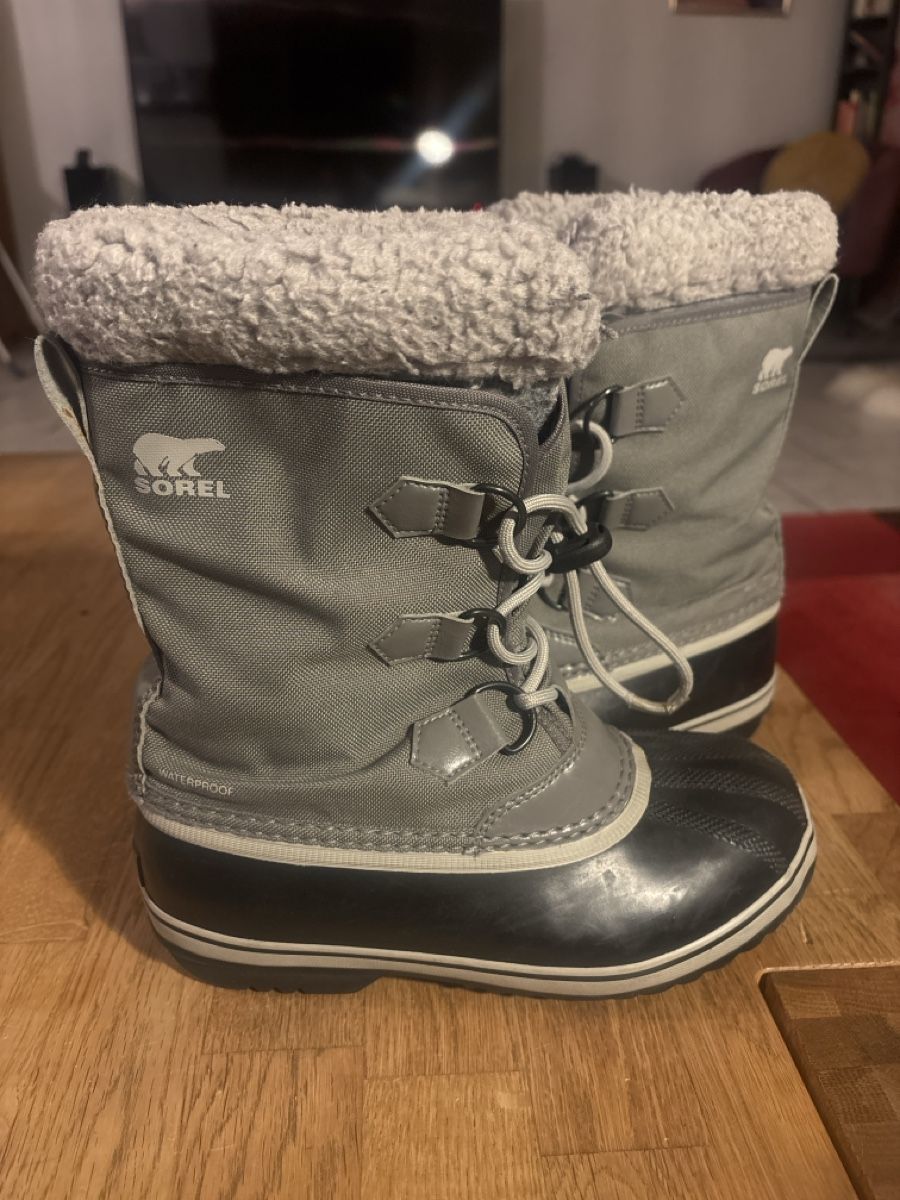 Sorel Boots, Gr. 35, Grau, Top Zustand! (Gebraucht) in Fisibach für CHF ...