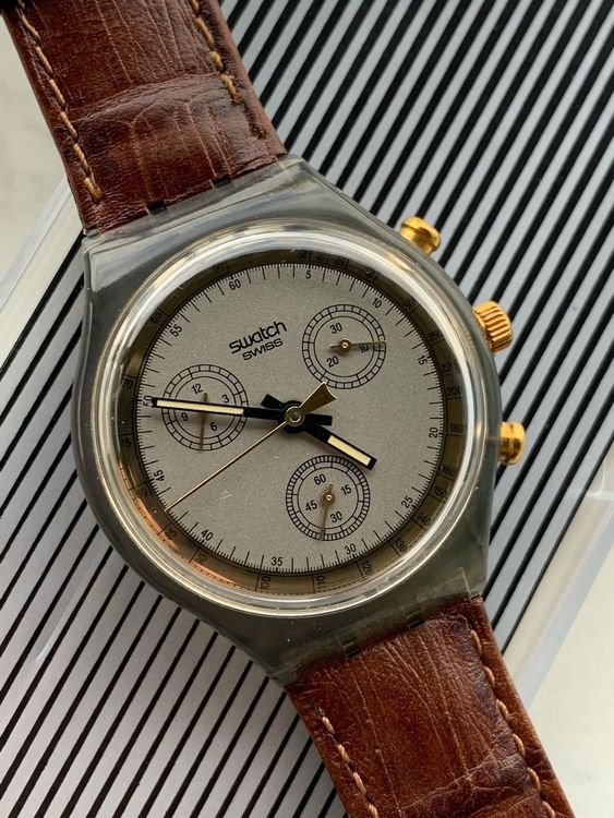 Swatch CHRONO GOLDFINGER - SCM100 - NEU | Kaufen auf Ricardo