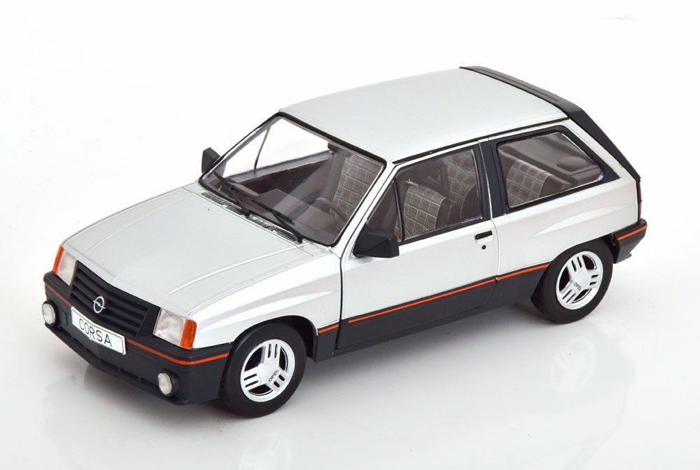 Opel Corsa A SR 1982-1985 silber met. / schwarz 1:24 (Neu und originalverpackt) in Gerlafingen ...