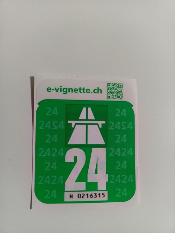 Autobahnvignette Vignette 2024 (Neu und originalverpackt) in Basel für CHF 36 – mit Lieferung ...