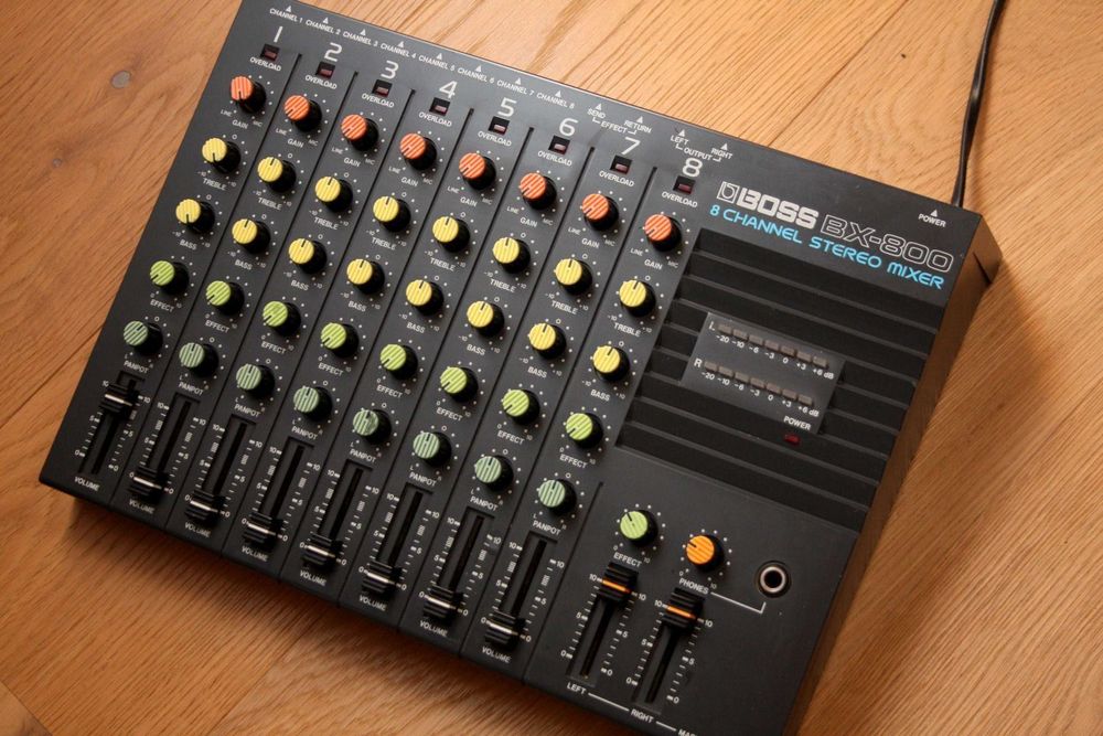 Vintage Boss BX-800 8-Kanal Stereo Mixer (Gebraucht) in Wahlendorf für ...