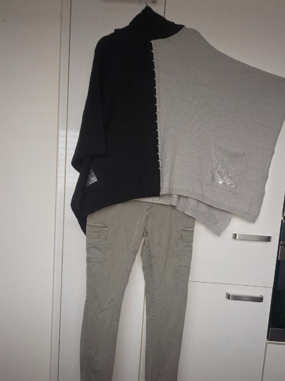 Boutique Outfit, m Steffinger Poncho, Jeans, und Stulpen (Gebraucht) in ...