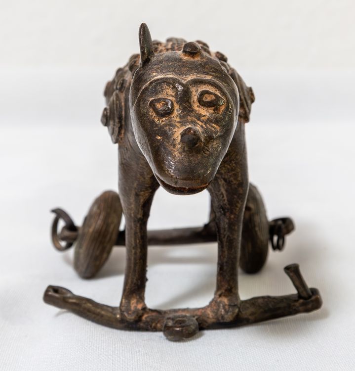 Antike Figur - Nashorn (Gebraucht) in Embrach für CHF 25 – mit Lieferung auf Ricardo kaufen