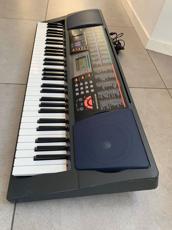 Piano électronique CASIO (Gebraucht) in Fribourg für CHF 40 – nur ...