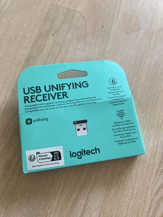 Logitech universal receiver (Neu und originalverpackt) in Regensberg ...