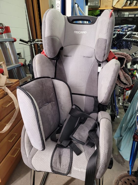 Auto-Kindersitz Recaro | Kaufen auf Ricardo