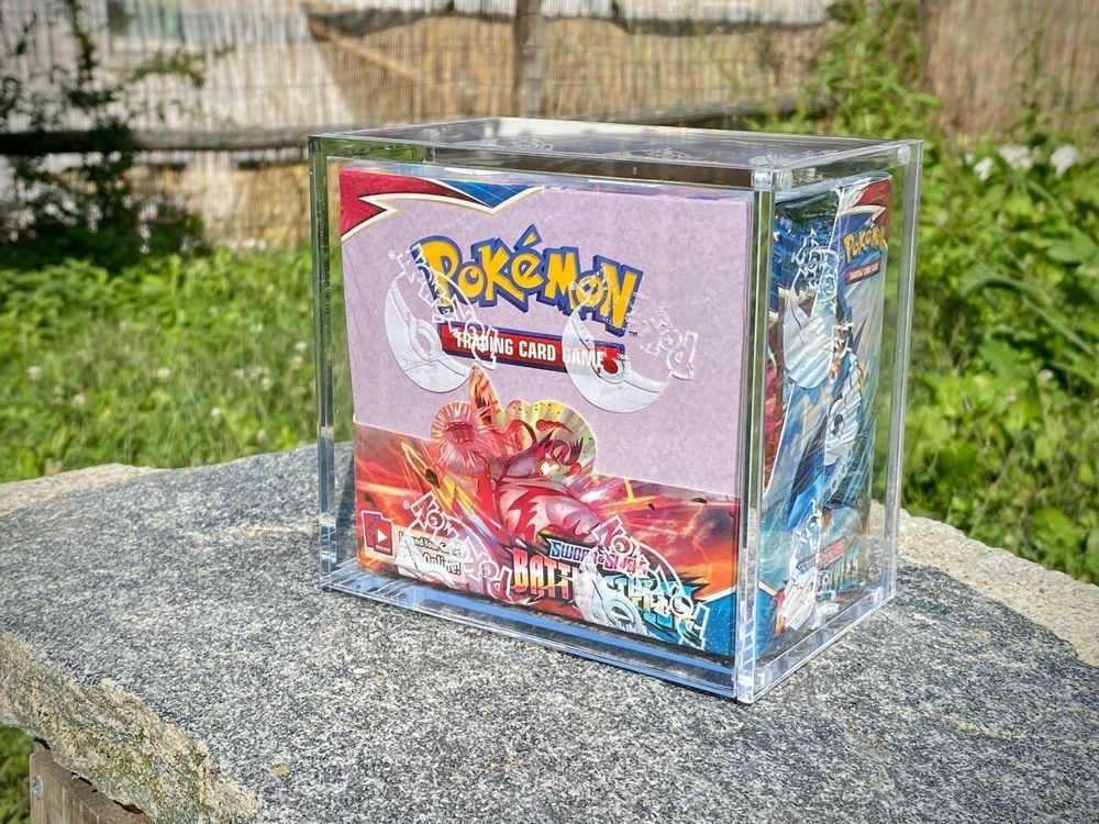 Pokémon Acrylic display case box Acryl (Neu und originalverpackt) in ...