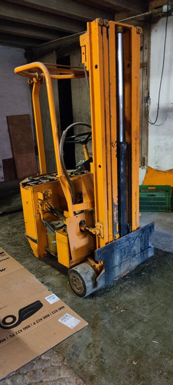 Stapler defekt mit Batteriepack (Defekt) in für CHF 199 – nur Abholung ...