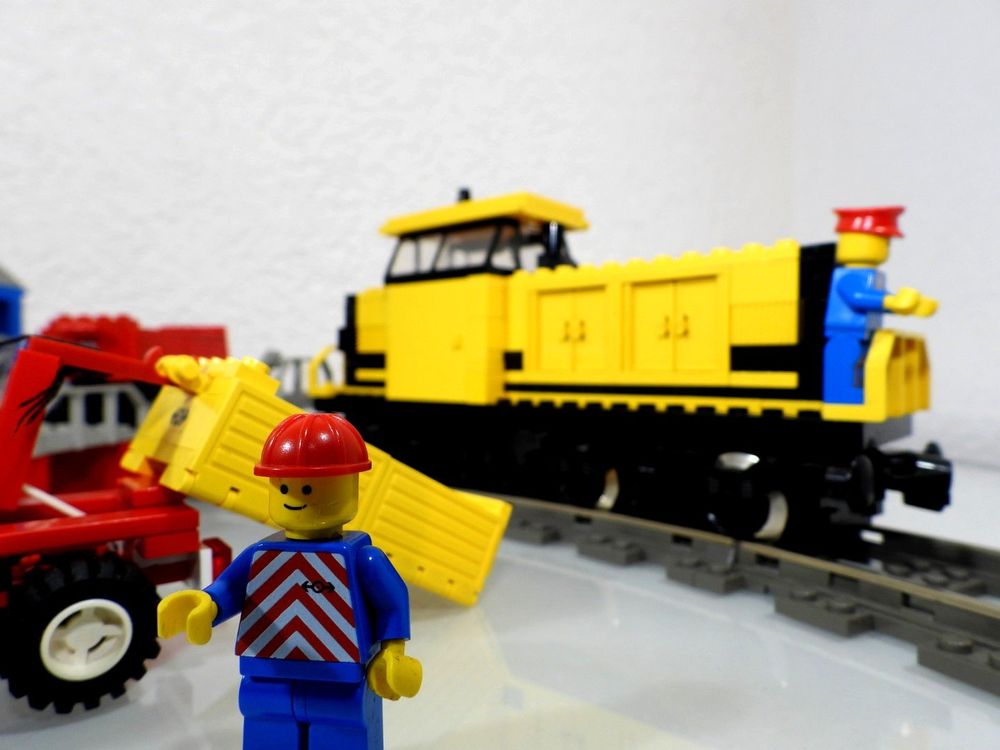 LEGO EISENBAHN 4564 GÜTERZUG FREIGHT RAIL RUNNER (Gebraucht) in ...