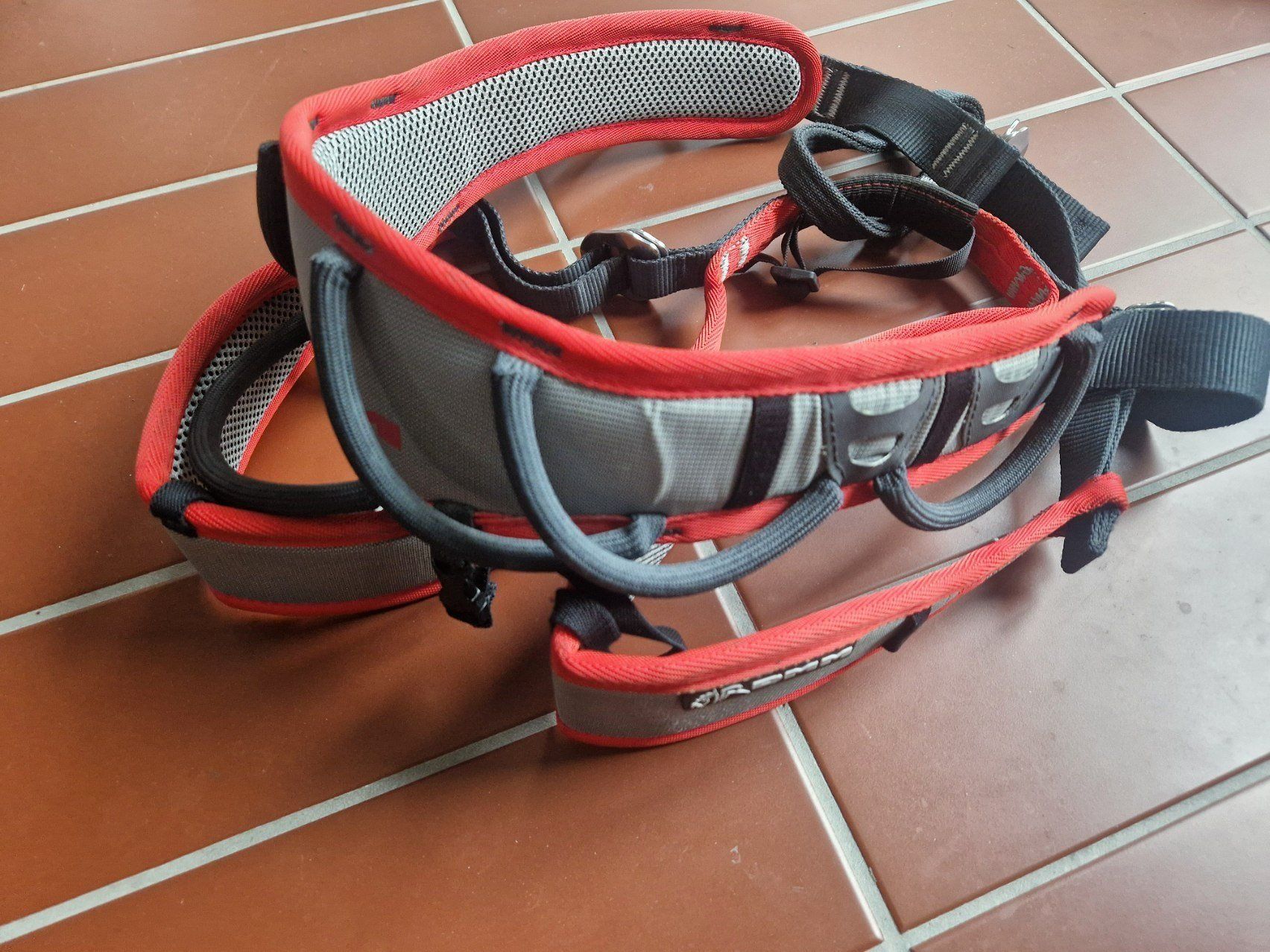 DMM Renegade Klettergurt, Grösse S (Gebraucht) in Zürich für CHF 1 ...