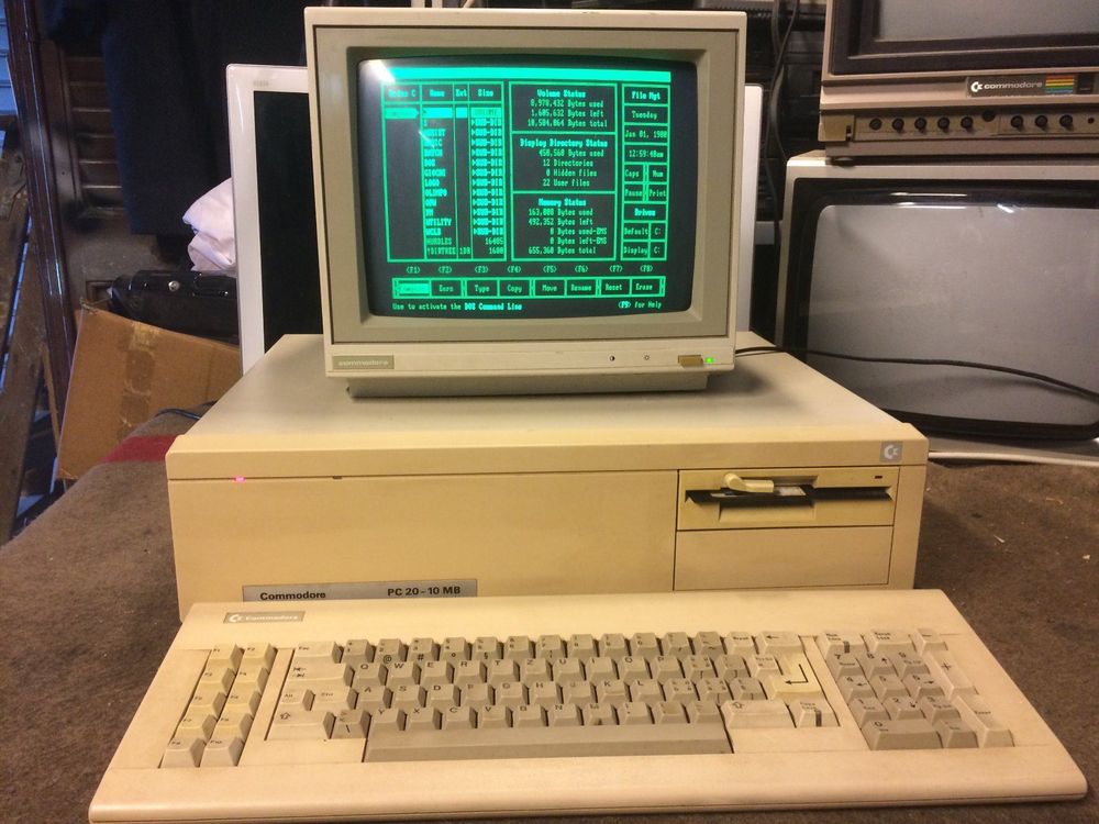 Commodore PC20-10MB (Defekt) in für CHF 210 – mit Lieferung auf Ricardo ...