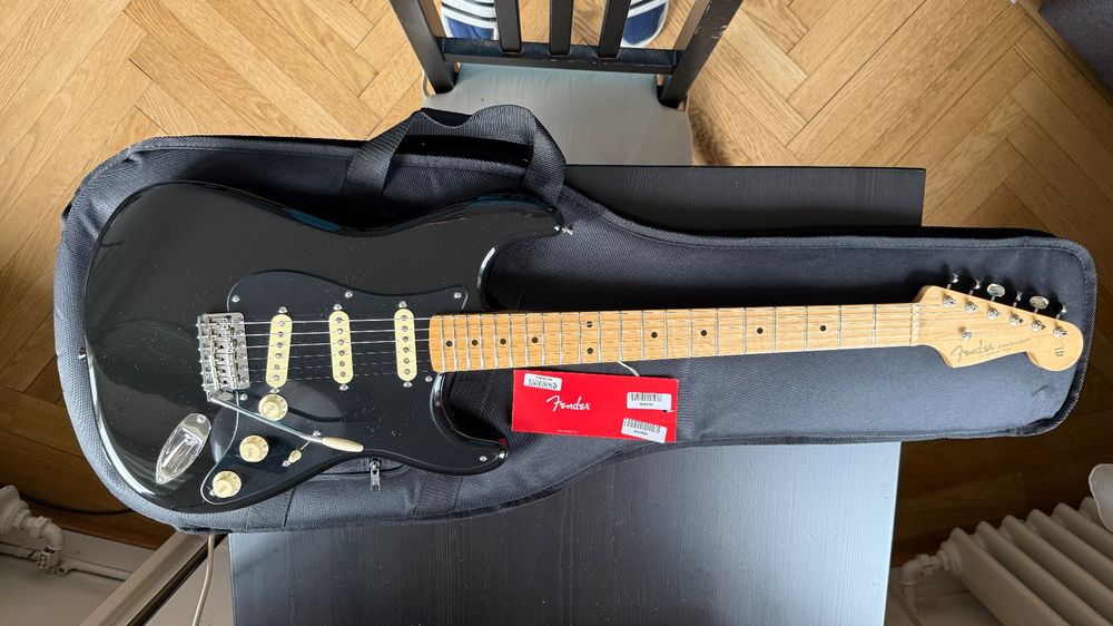 Fender Vintera 50s Mod, with David Gilmour Pink Floyd mod. (Gebraucht ...