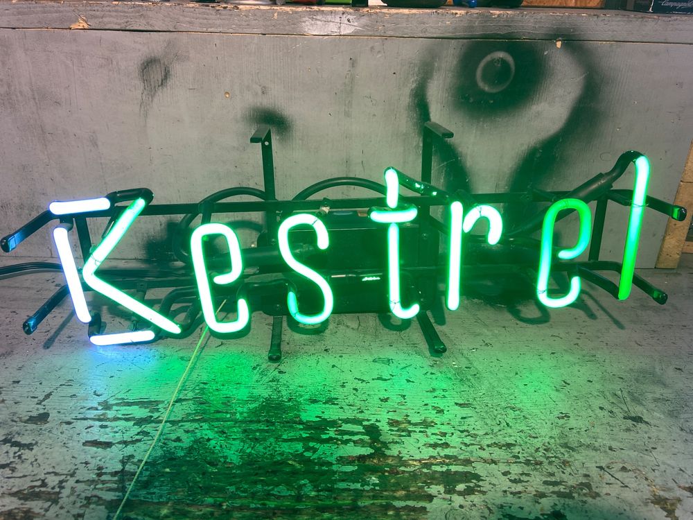 Leuchtschild Velomarke Kestrel (Gebraucht) in Zürich für CHF 49 – mit ...