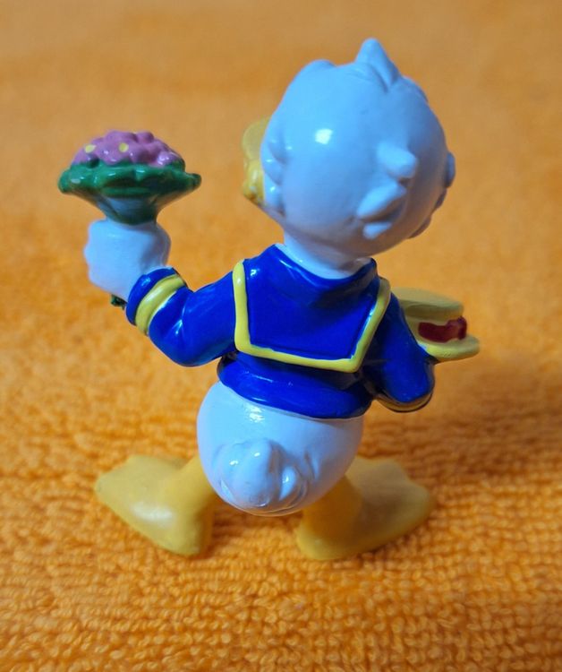 Donald Duck mit Blumenstraus/ Disney Bully 1984 / handbemalt | Kaufen ...