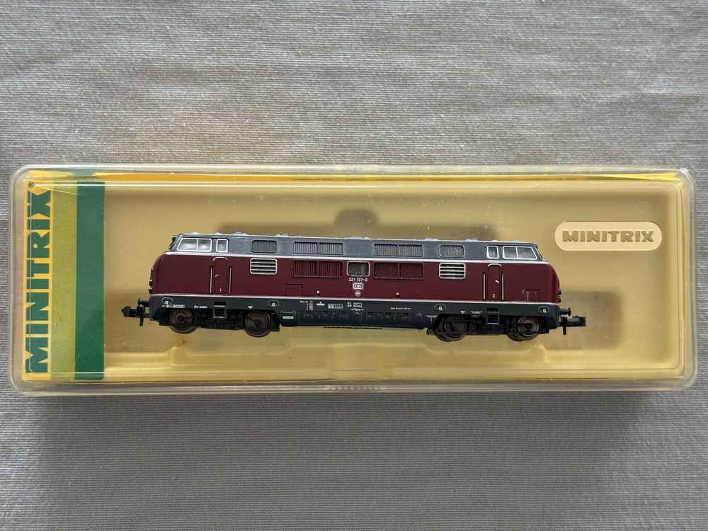 Minitrix 2161 Diesellok V200 EMS | Kaufen auf Ricardo