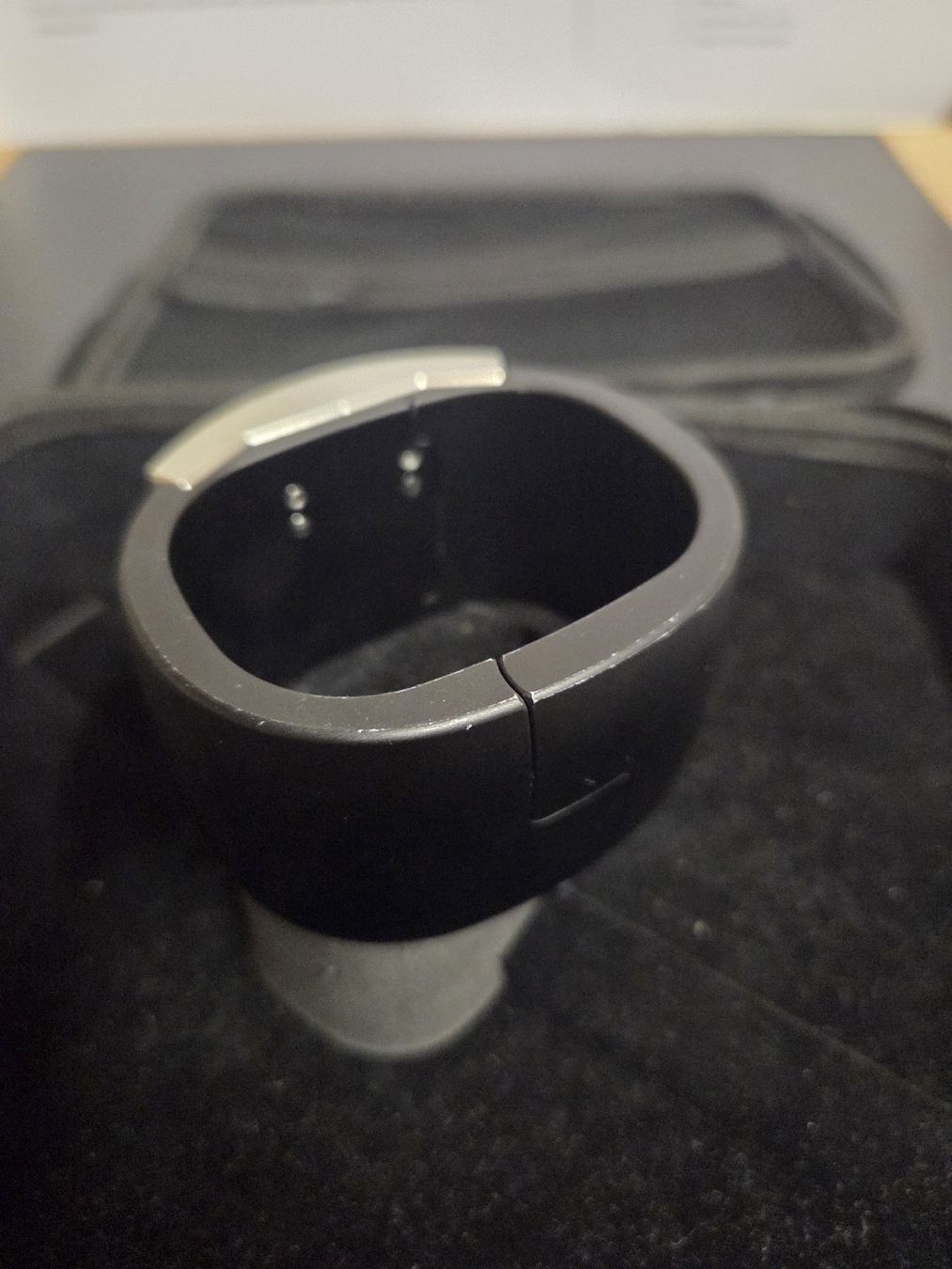 Swedish Collar Aluminium Cuff (Gebraucht) in Otelfingen für CHF 360 ...