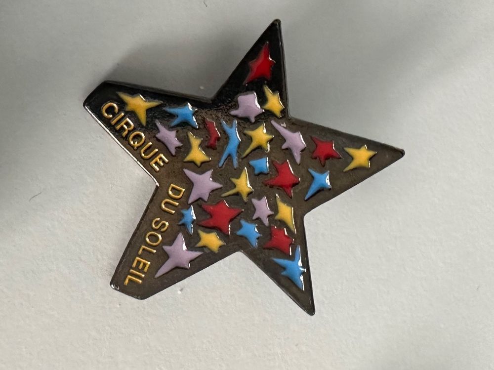 Stern Cirque du Soleil Pin (Gebraucht) in Gutenswil für CHF 4 – mit ...