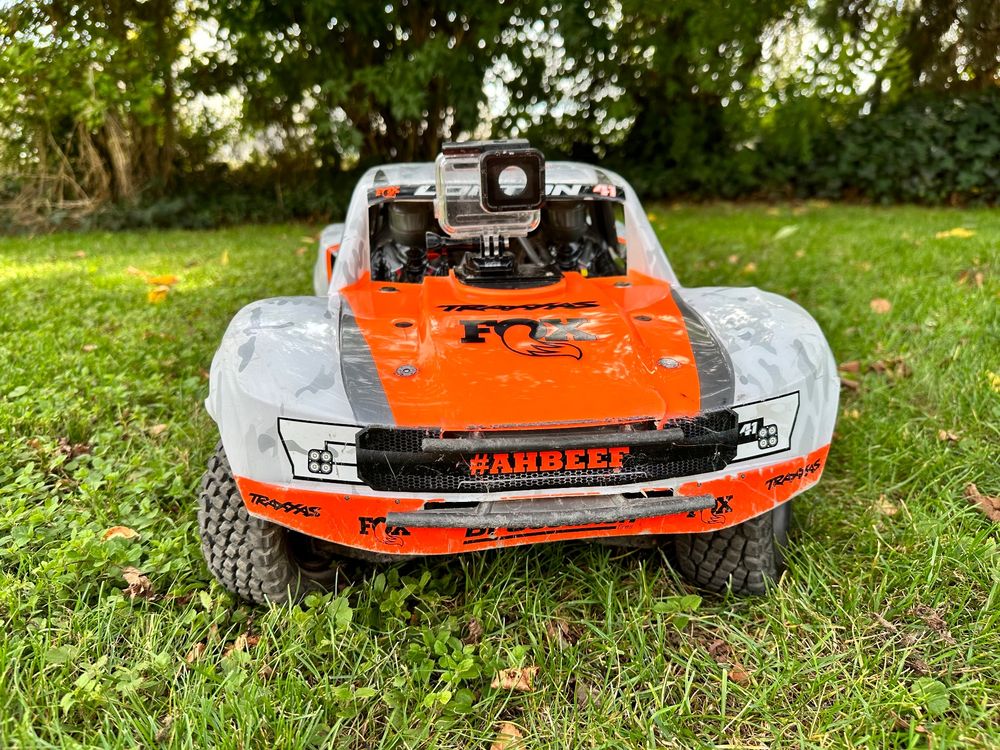 Traxxas Trophy Truck Unlimited Desert Racer 4x4 Weiss 1:7 (Gebraucht ...