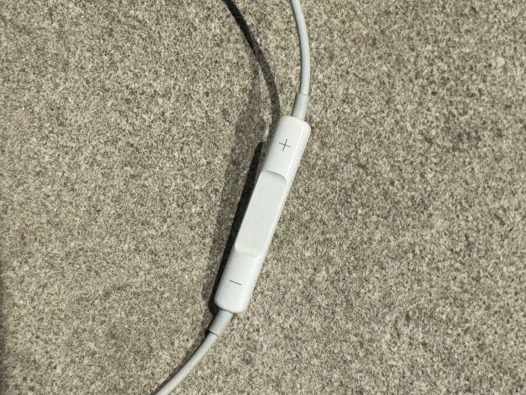 3x Apple EarPods Kopfhörer Headset mit Lightning Connector (Gebraucht ...