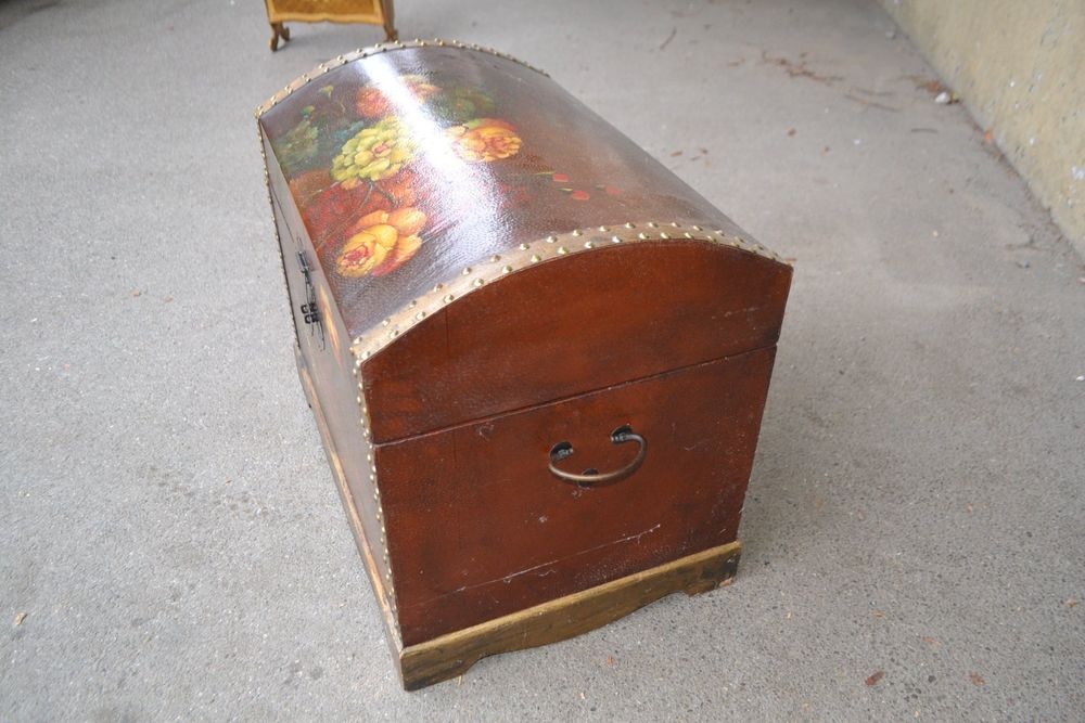 Kleine Truhe bemalte Truhe (Gebraucht) in Wil SG für CHF 20 – mit ...