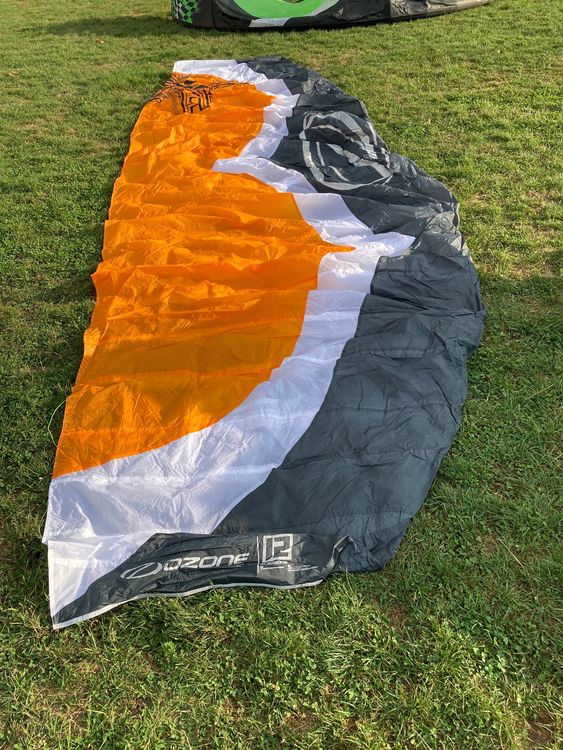 Snowkite Ozone Manta II 12m2 komplett (Kite,Bar,Trapez,Bag) (Gebraucht ...