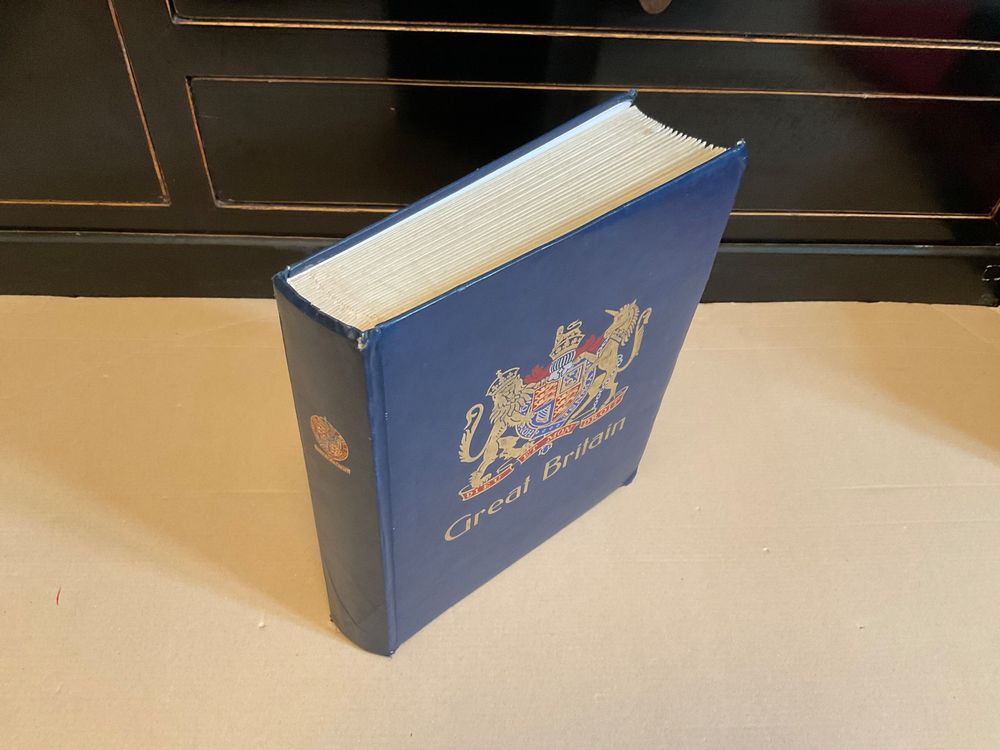 Lageralbum Great Britain mit sehr alten Briefmarken + Kuba (Gebraucht ...