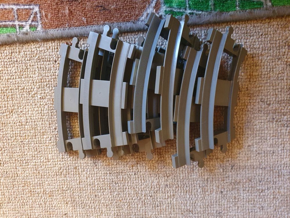 Lego Duplo Schienen (Gebraucht) in Weiningen ZH für CHF 20 – mit Lieferung auf Ricardo kaufen