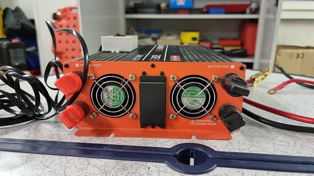 Sinus Inverter Ective 2000w (Gebraucht) in Jonen für CHF 250 – nur ...