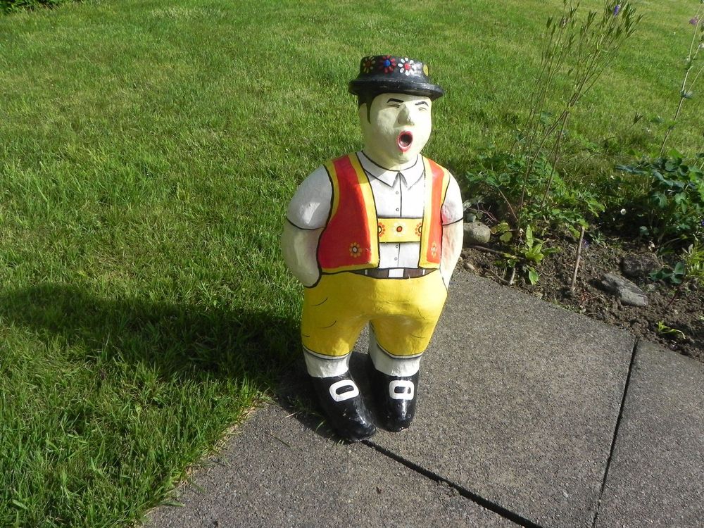 Skulptur Folklore Appenzell Toggenburg Tracht Jodler | Kaufen auf Ricardo