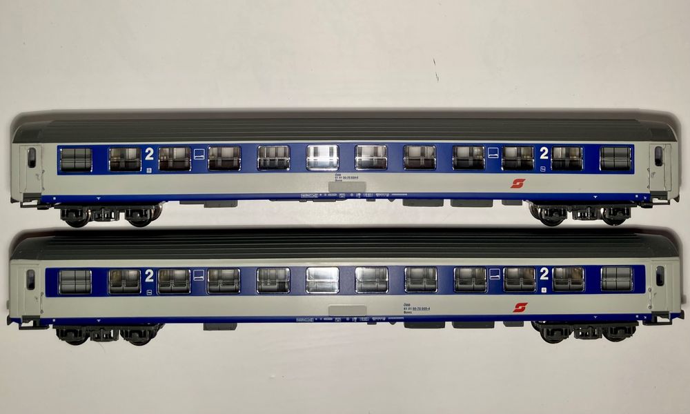 Liliput 388305 + 388325 ÖBB UIC-X Liegewagen Bcmz (Gebraucht) in Genève ...