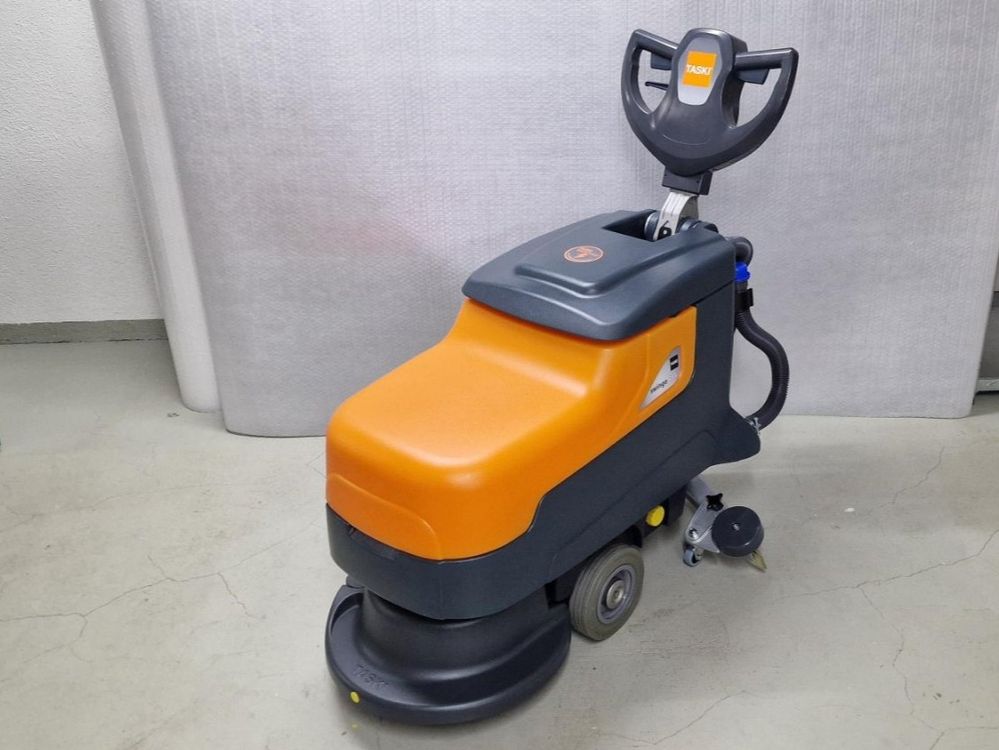 Taski Swingo 455 B Scheuersaugmaschine | Kaufen auf Ricardo