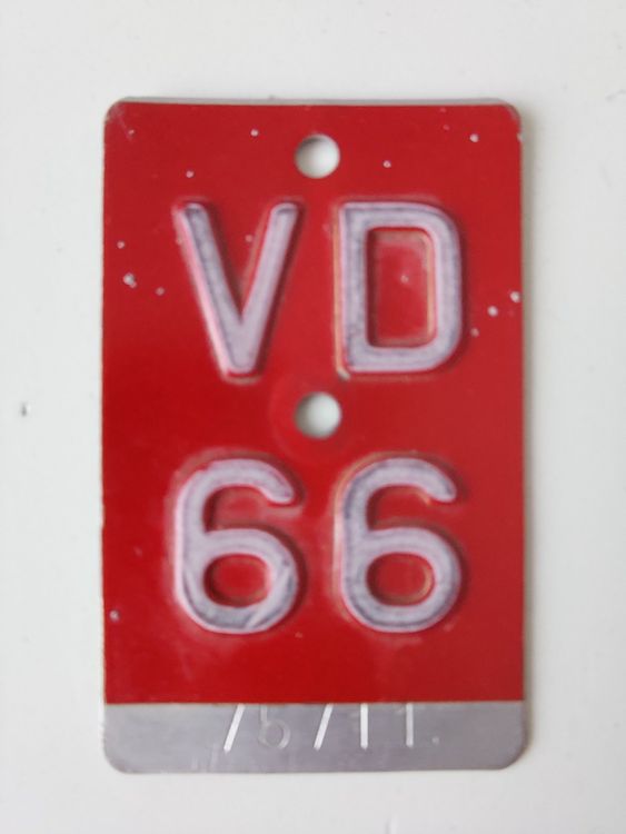 Velonummer VD 66 plaque Velo (D'occasion) à Schenkon pour CHF 20 – avec ...
