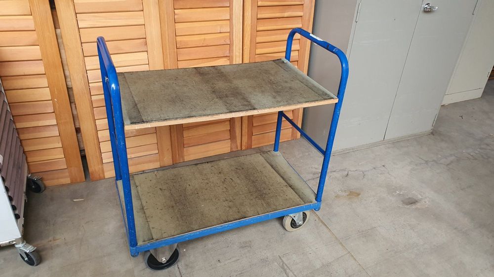 Werkzeugwagen Rollwagen Materialwagen (Gebraucht) in Belp für CHF 51 ...