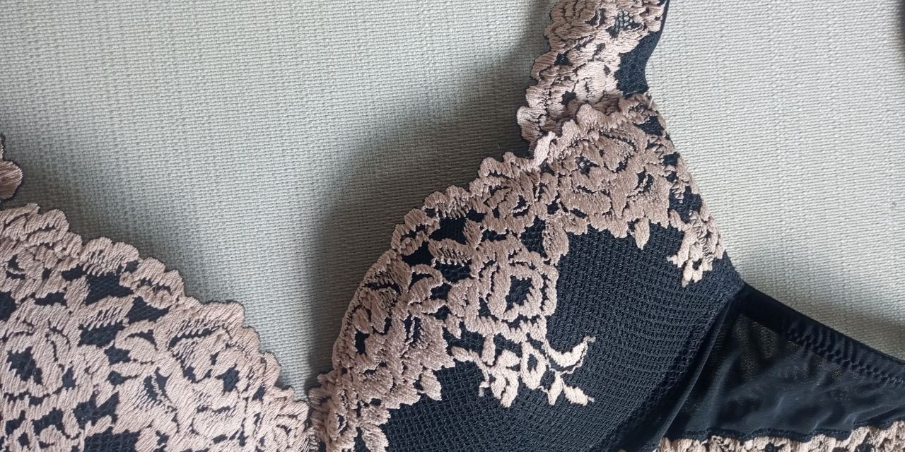 NEU Intimissimi der perfekte Spitzen Push-Up BH 85B zu Nile (Neu ...