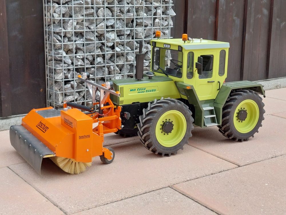 Verkaufe RC MB trac 1600 Mst. 1:8 (Gebraucht) in Uebeschi für CHF 6790 ...