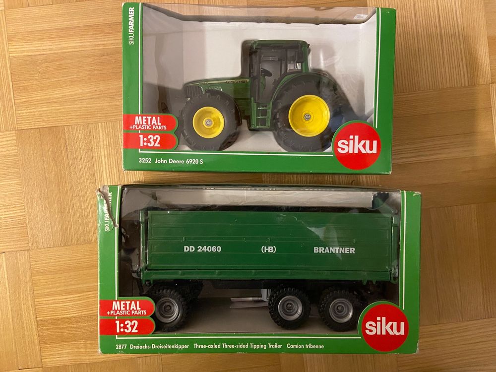 John Deere Traktor / Brantner Dreiachs-Dreiseitenkipper siku (Neu ...