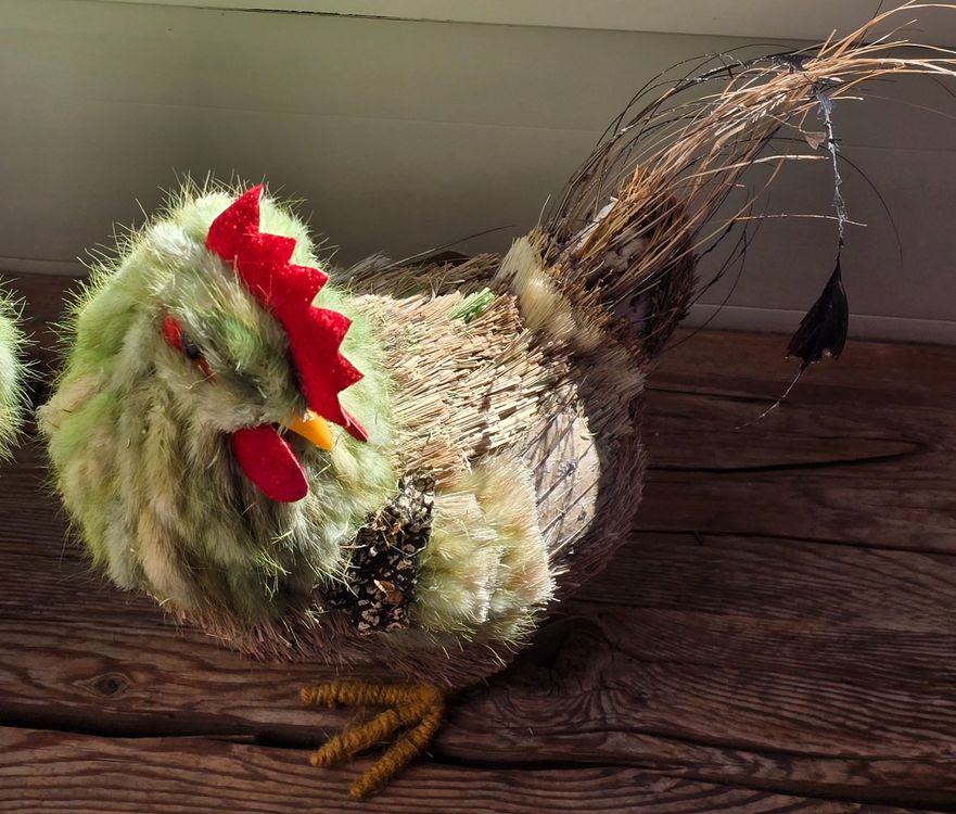 2 Deko Hühner Osterdeko Frühlingsdeko (Gebraucht) in Buchs SG für CHF ...