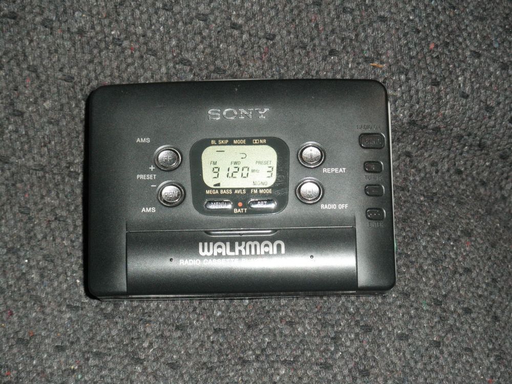 Sony Walkman Mega Bass WM-FX511 (Gebraucht) in für CHF 15 – nur ...