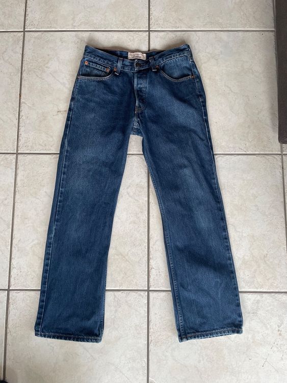Jeans Levi’s Signature Taille 31 30 (Gebraucht) in Vallamand für CHF 40 ...