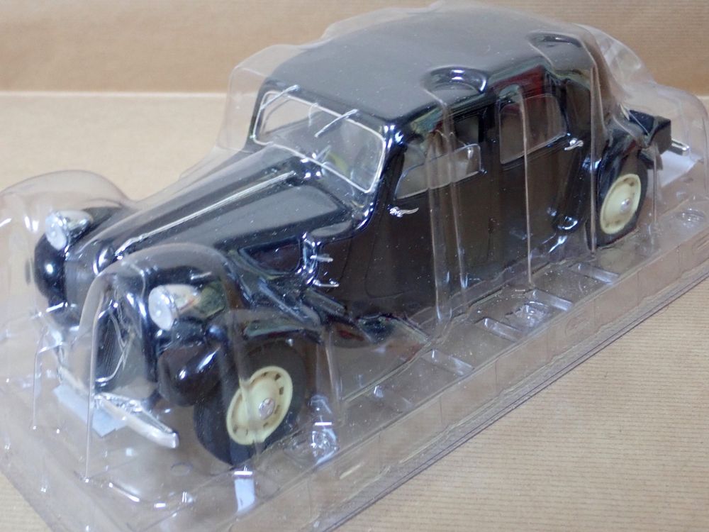 Citroen Traction Avant 11B 1938 - Solido 1/18 (Neu und originalverpackt) in Winterthur für CHF ...